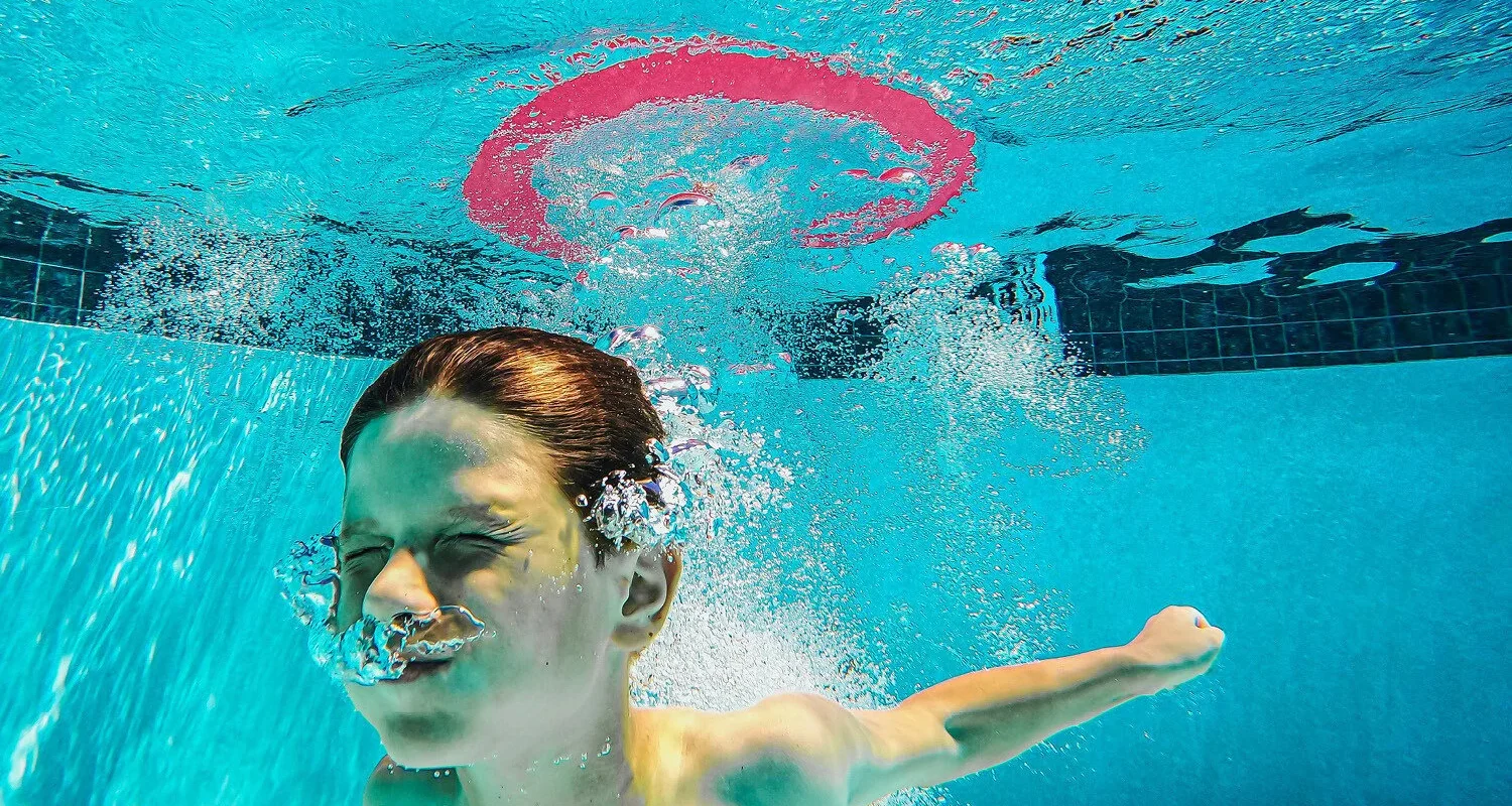 How to Clean a Pool: An Easy Pool Cleaning Guide. - CleanCo Commercial ...